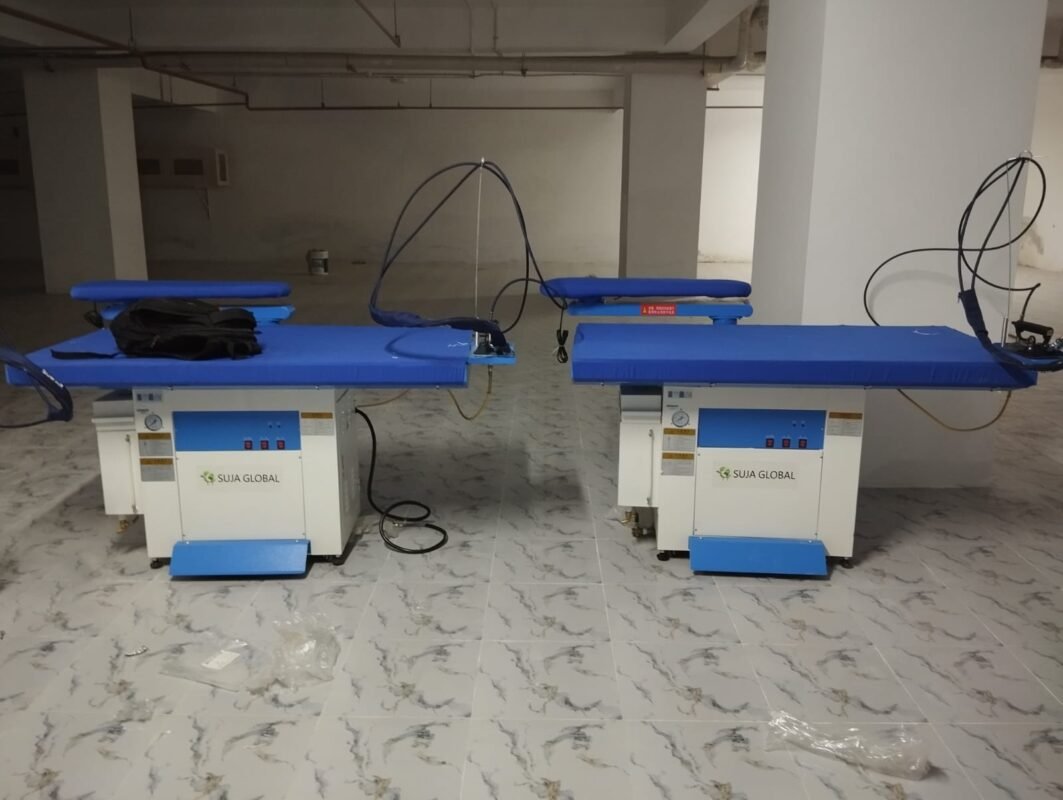 Vacuum Iron Table inbuilt with Steam